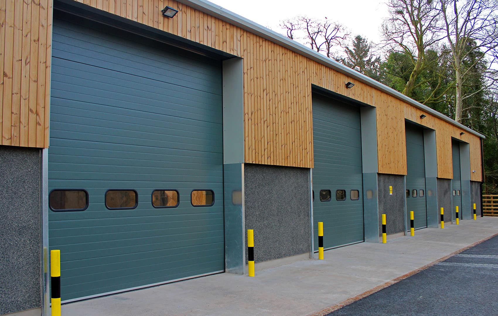 Automatic Sectional Entrance Doors and Shutter Systems - Pergoall ...